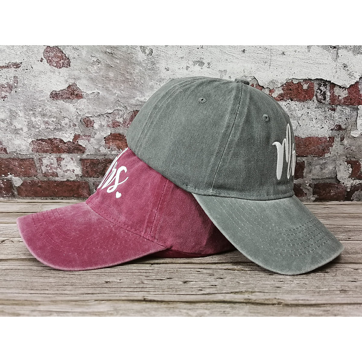 Mr. and Mrs. Hats, Embroidered Baseball Caps Snapback Hat, Bride Groom Matching Hats, Bridal Gift, Newlywed Honeymoon Wedding Gift, Couples Set