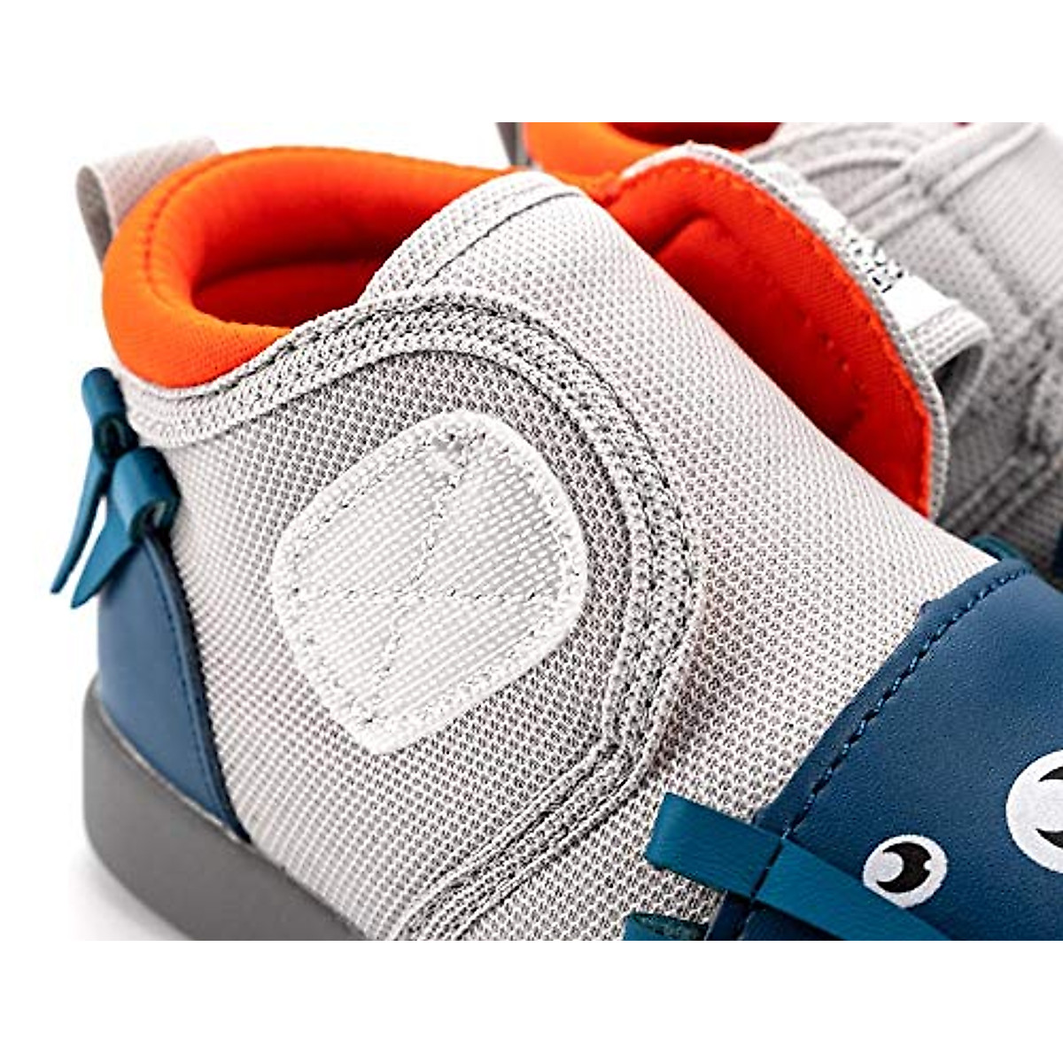 ikiki Spider Squeaky Shoes for Toddlers w/Adjustable Squeaker, Gray Girl or Boy Shoes (Size 7, Silk Von Webster)