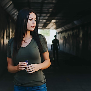 VEXOR Pepper Spray Gel—Police Strength—Flip-Top & Finger Grip—Quick Release Key Ring—20+ Shots—10-12 Ft. Range (2 Pack)