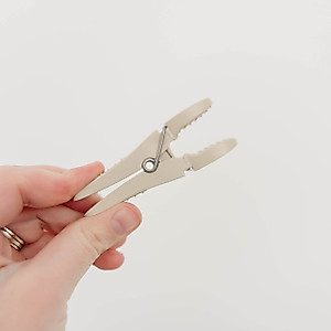 GREENLEAF CLASSICS Super Tough Clothespins. Heavy Duty and Durable. Great for Hanging up Laundry, or Multipurpose Around The House. (Tan) Set of 24