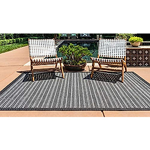 Unique Loom Outdoor Border Collection Area Rug - Checkered (9' x 12' Rectangle, Gray/ Black)
