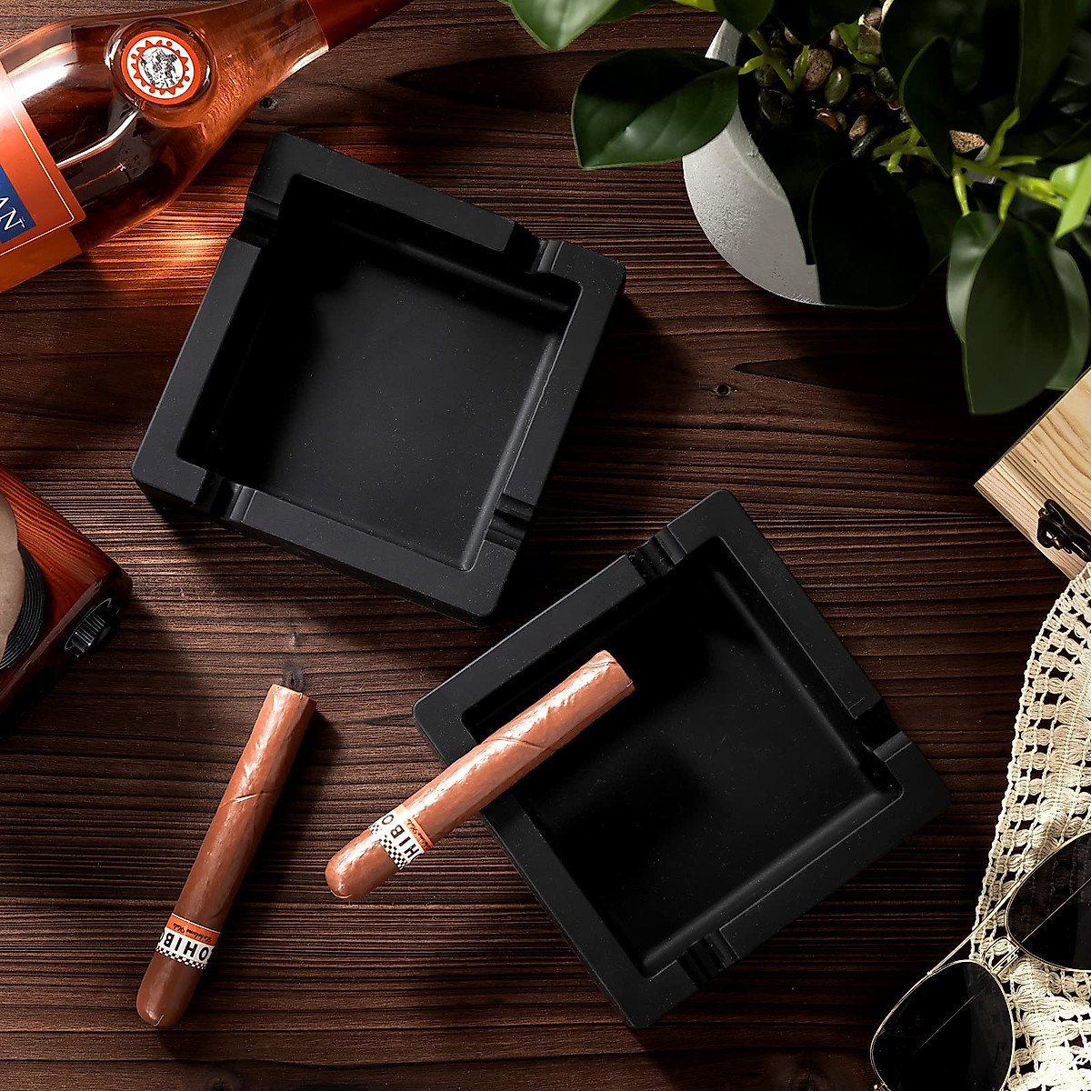 2 Pcs Cigar Outdoor Ashtray Square Ash Tray 6 Inch Silicone Ashtray Men Ashtray Deep Cool Ashtrays with 4 Dual Use Rest for Christmas Gift Patio Outside Indoor Home Decor (Black)