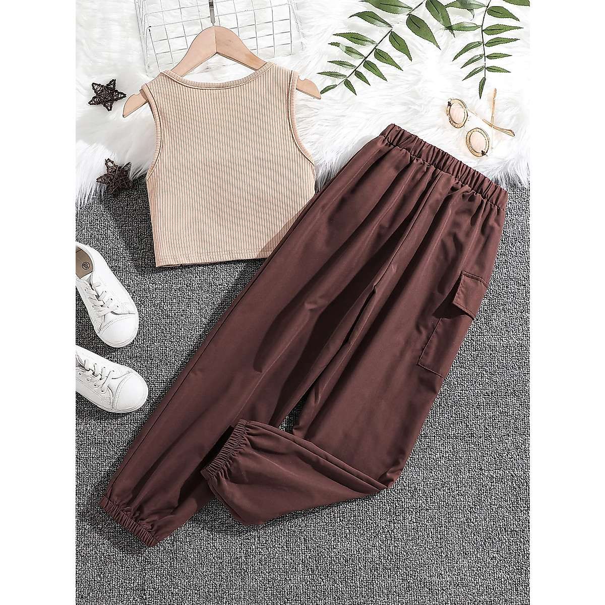 Floerns Girls 2 Piece Outfit Letter Print Rib Knit Crop Tank Top and Cargo Pants Brown 10Y