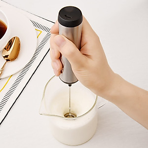 KIEKRO Milk Frother Handheld, Rechargeable Milk Frother Handheld, Electric Milk Frother Handheld for Latte, Matcha, Protein Powder, Hot Chocolate, with Bracket (Silver)