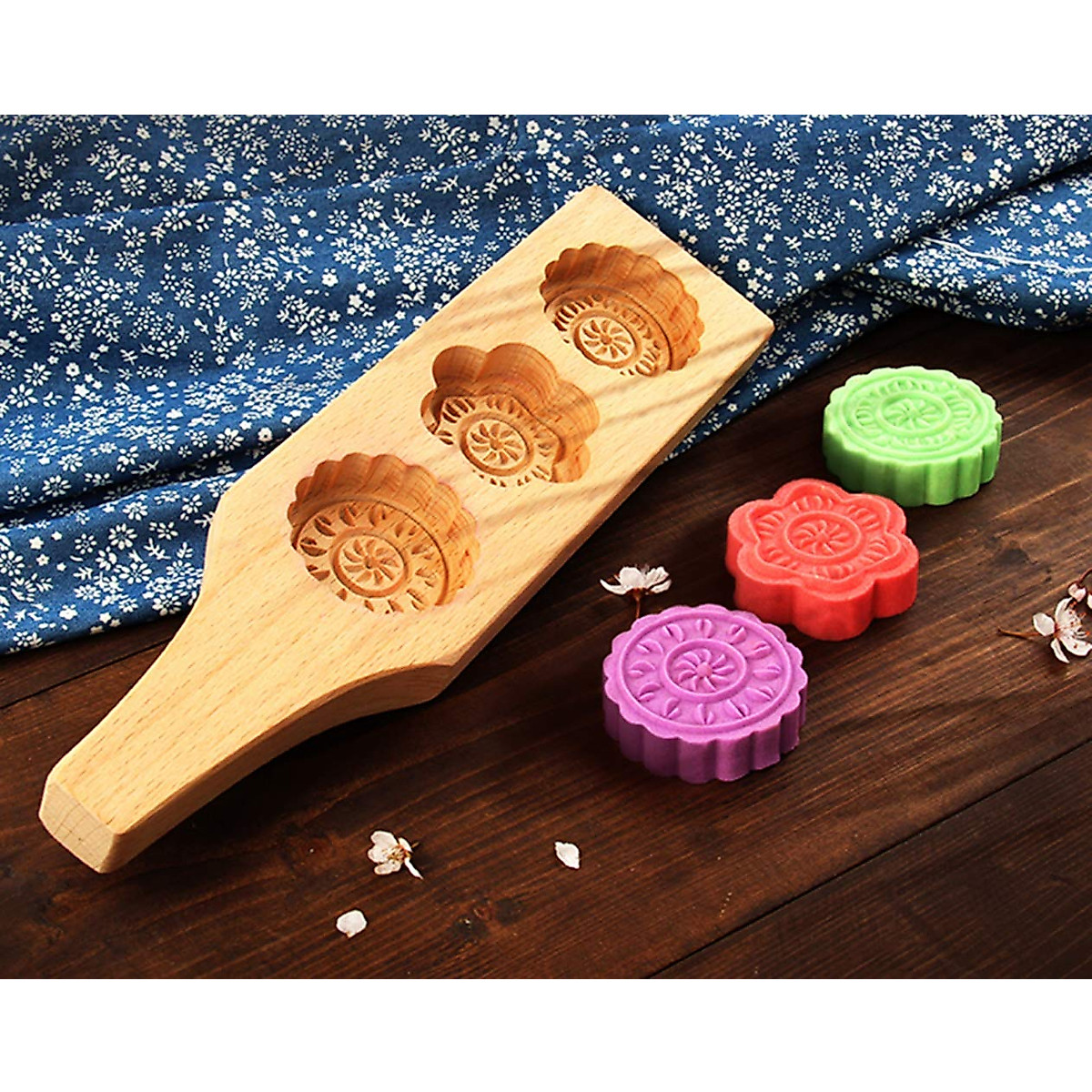 MoonCake Mold Chinese Traditional Mid-autumn Festival Moon Cake Mold 3 Flower Shape Wooden Handmade Baking Mold for Muffin Mooncake Cookie Biscuit Chocolate Pumpkin Pie