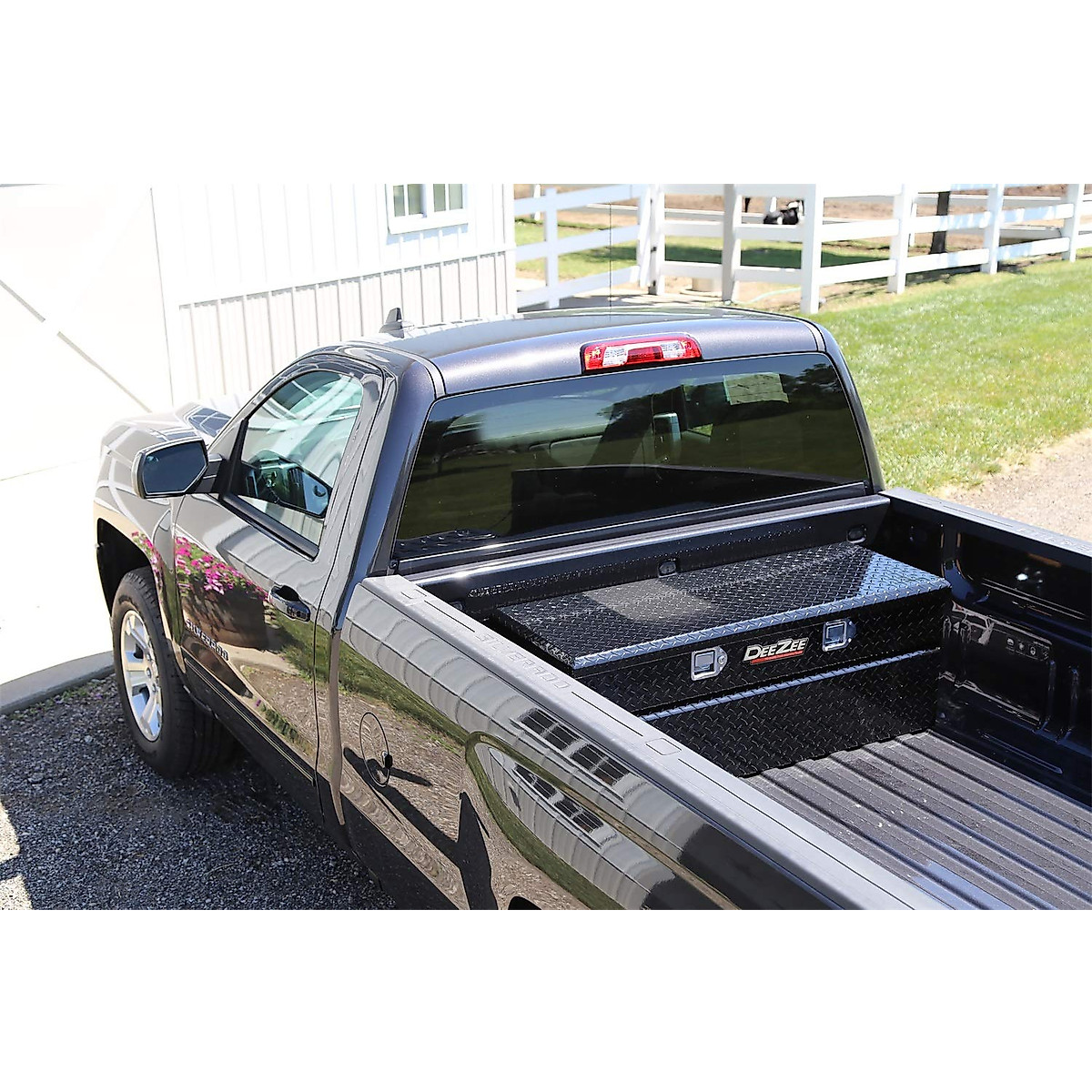 Dee Zee DZ8546B 46" Red Label Utility Chest