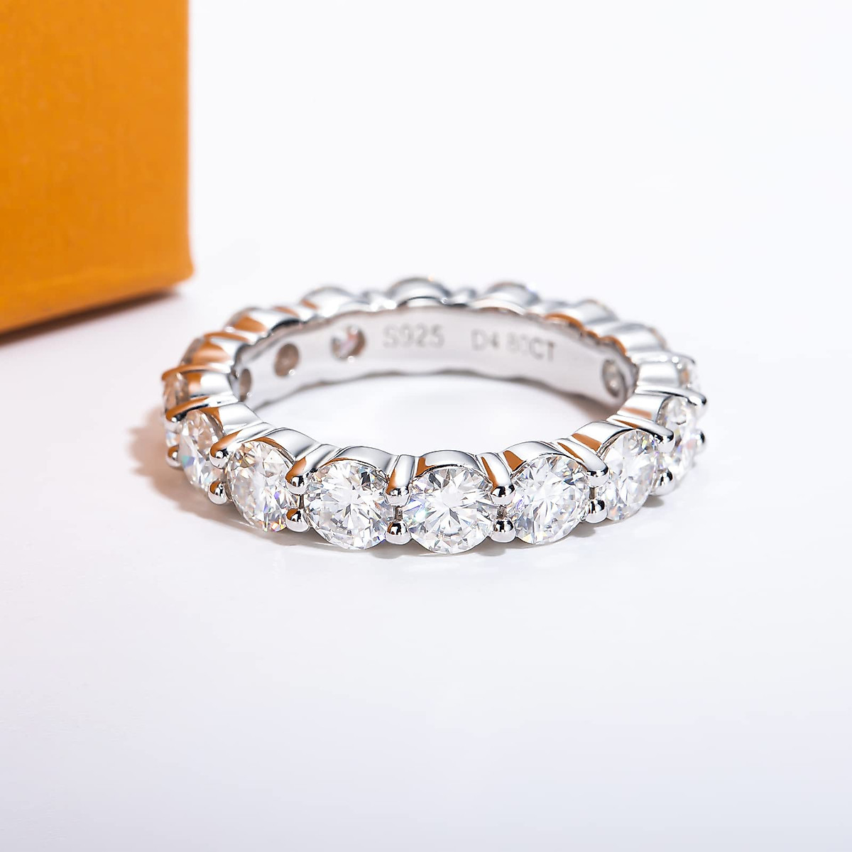 Moissanite Wedding Band Eternity Ring 5cttw D Color VVS1 Clarity Round Brilliant Cut Lab Created Diamond Gold Plated 925 Sterling Silver Fake Promise Anniversary Bands for Women with Certificate(6.5)