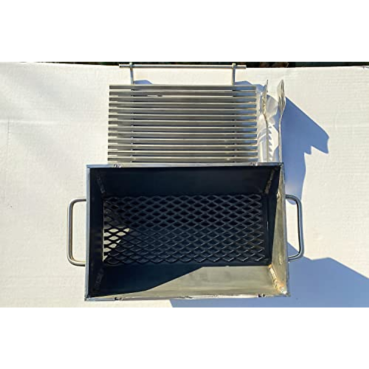 Hibachi Grill Metal Portable Fire Pit, Outdoor Fire Pit, Backyard Fire Pit Bowl, Stainless Steel Charcoal Grill Kebab BBQ Portable Grill