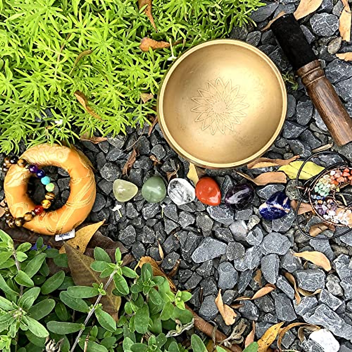 Crystal Healing Stones Spiritual Gifts for Women Crystals Yoga, Meditation Accessories Witchcraft Supplies Chakra Meditation Gifts(2lb)