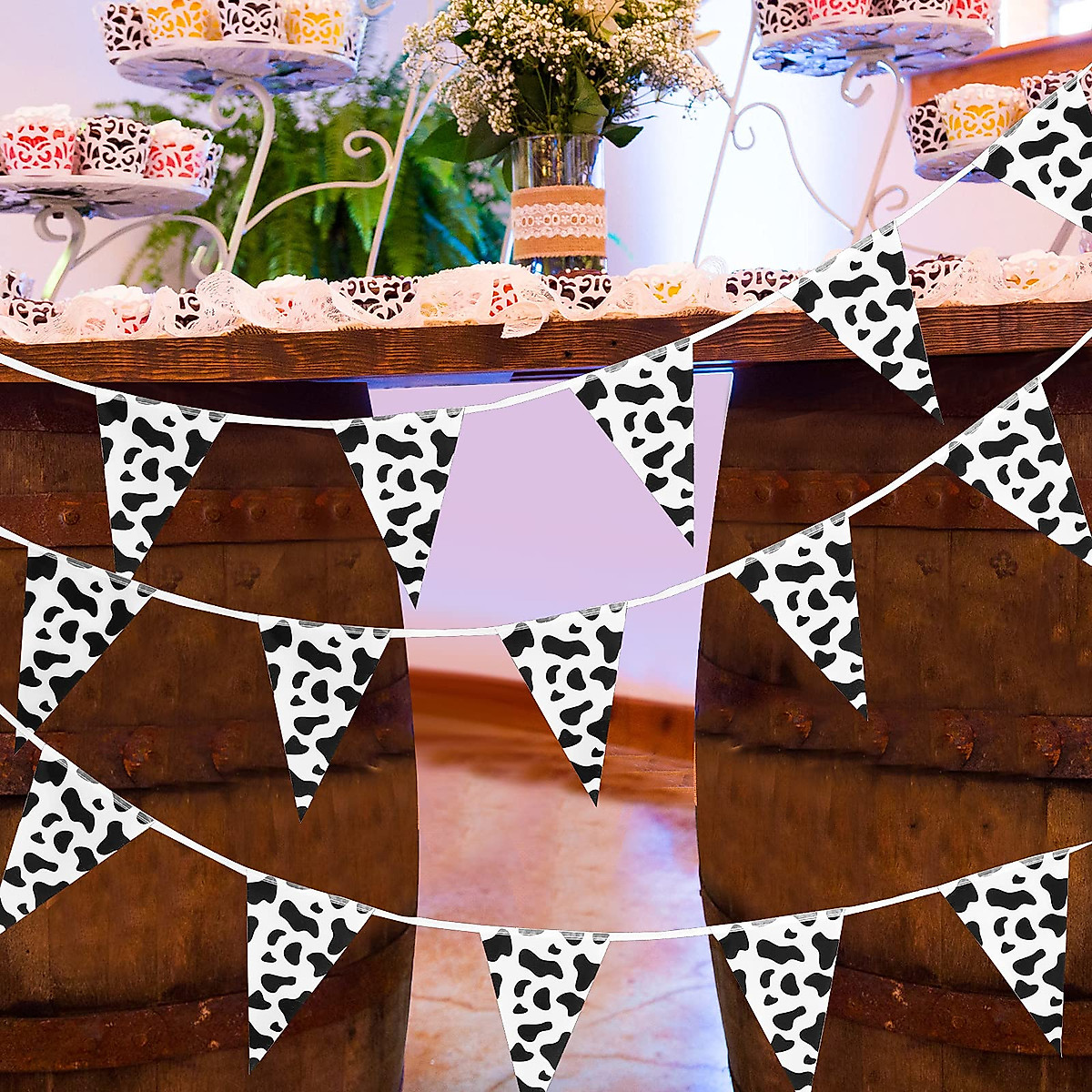 32.8 ft Cow Pennant Banners Cow Banner Cow Pattern Pennant Banner Farm Birthday Party Supplies Farm Style Banner for Western Cowboy Themed Western Party Decorations