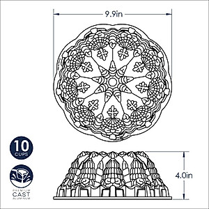 Nordic Ware Verry Merry Bundt
