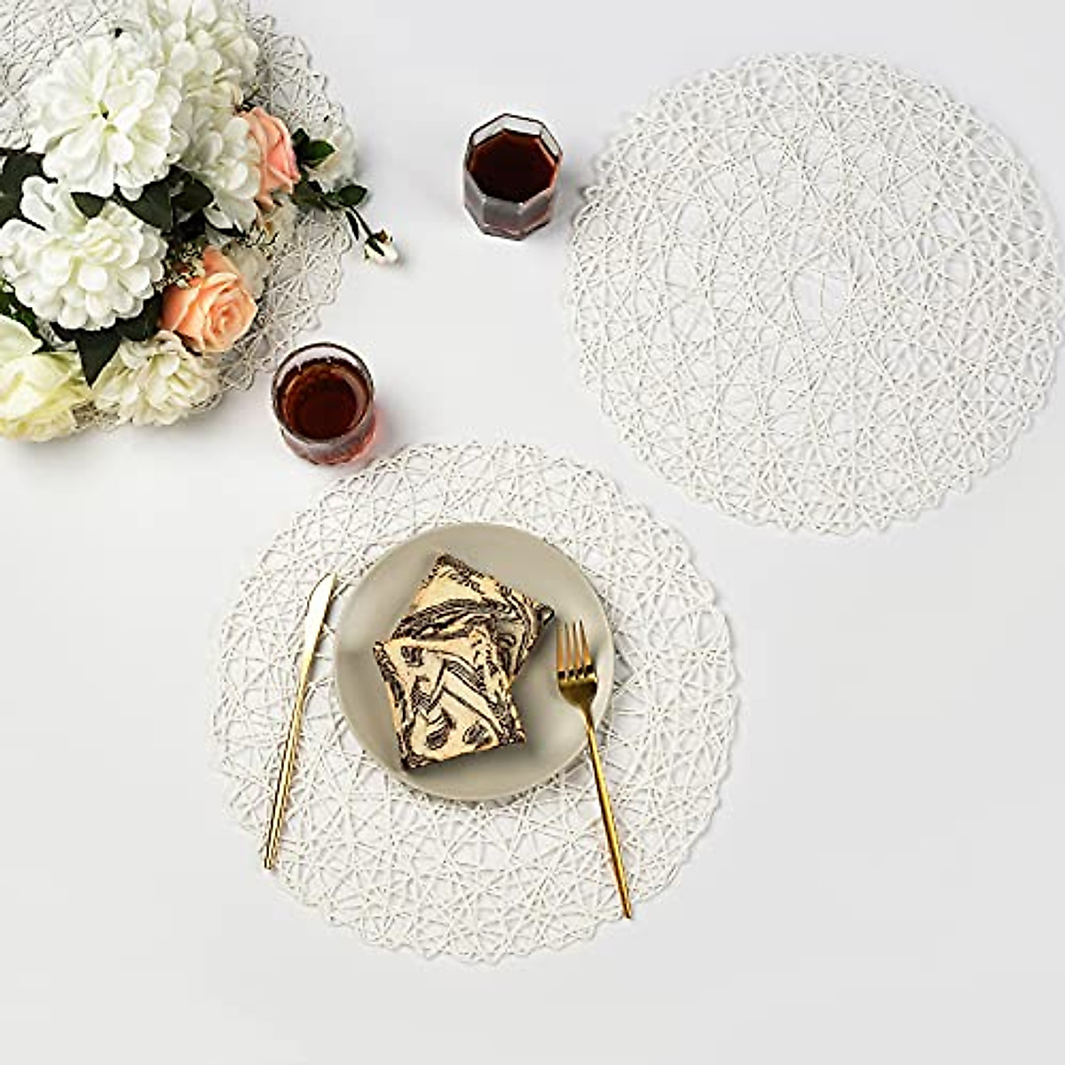IcosaMro White Round Placemats Set of 6 for Dining Table, 15 Inch Paper Woven Boho Decorative Circle Place Mat for Wedding Holiday Christmas Thanksgiving Day Dinner