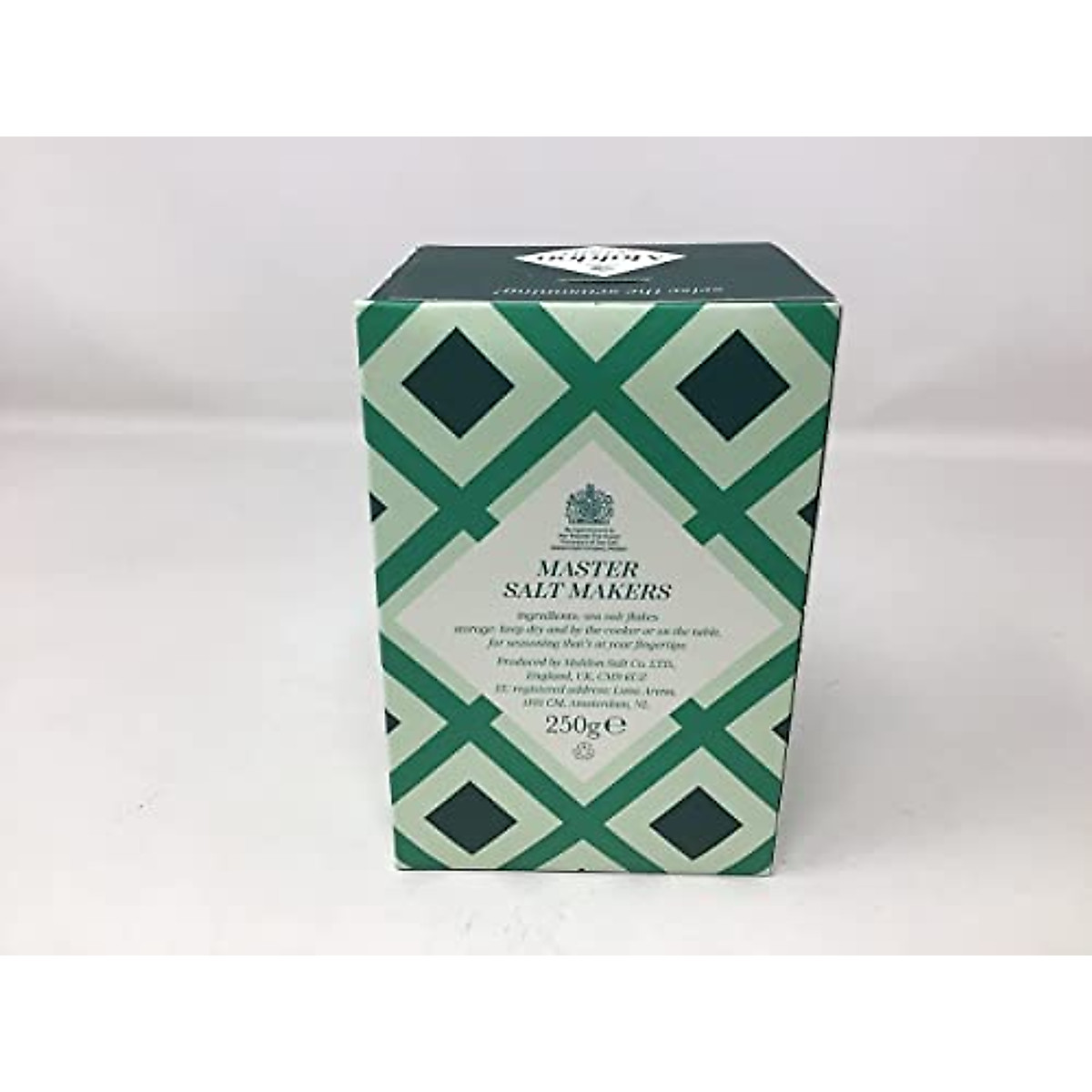 Maldon Salt, Sea Salt Flakes, 8.5 oz (240 g), Kosher, Natural, Handcrafted, Gourmet, Pyramid Crystals (Packaging May vary)