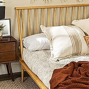 Walker Edison Mid Century Modern Solid Wood Spindle Platform Bed Headboard Footboard Bed Frame Bedroom, Queen, Light Oak