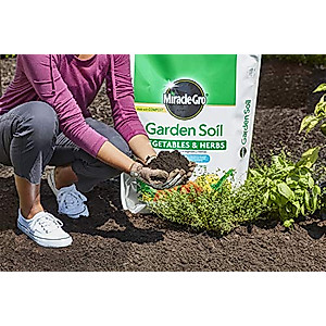 Miracle-Gro Garden Soil Vegetables and Herbs 1.5 cu ft