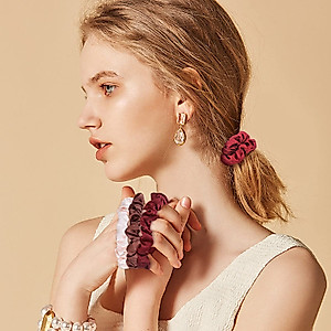 KECUCO 30Pcs Small Satin Hair Scrunchies Silk Hair Ties, Satin Elastic Hair Bands, Elastics Ponytail Holders for Women Girls Hair Accessories Gift (Multicolor A)