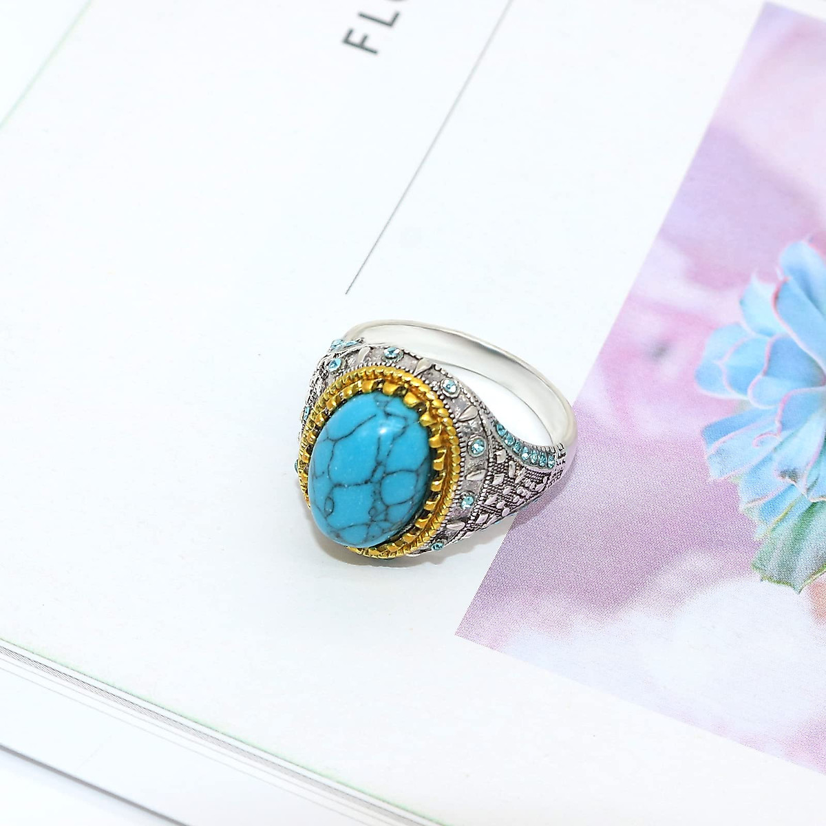 Retro Simulated Oval Turquoise Statement Ring Uniquely Stylish Gothic Hip Hop Punk Promise Crystal Cocktail Ring Party Jewelry Gifts for Women Gold Silver Two Tone