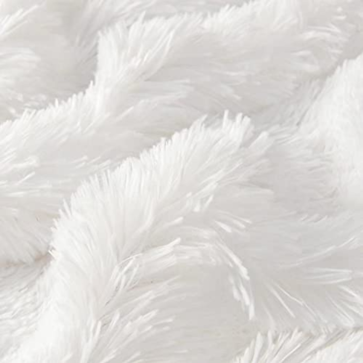 YUSOKI White Queen Faux Fur Blanket,2 Layers,90"x90" Without Pillows Big Soft Plush Fuzzy Large Warm Fluffy Throw Blanket for Bed