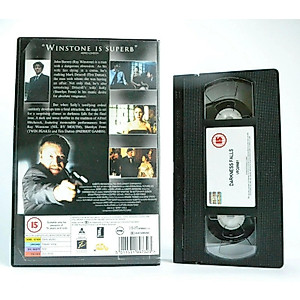 Darkness Falls [VHS]