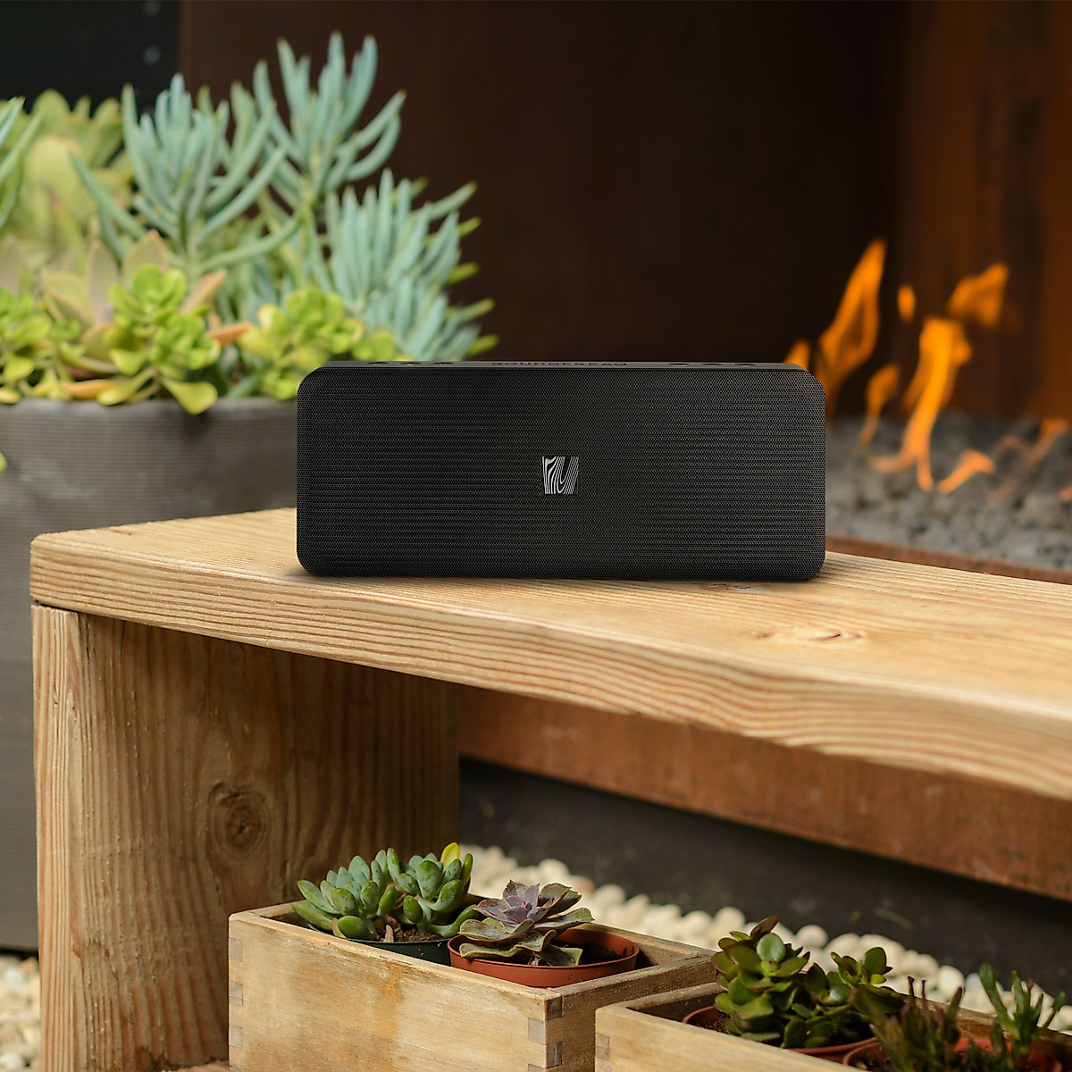 Soundfreaq Sound Kick 2, Splashproof Bluetooth Travel Speaker