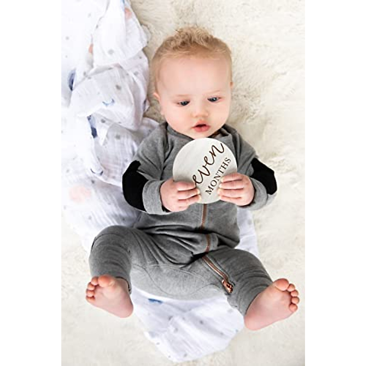 Little Pear Wooden Monthly Milestone Cards, Baby Milestone Photo Props, Wooden Monthly Photo Prop Cards