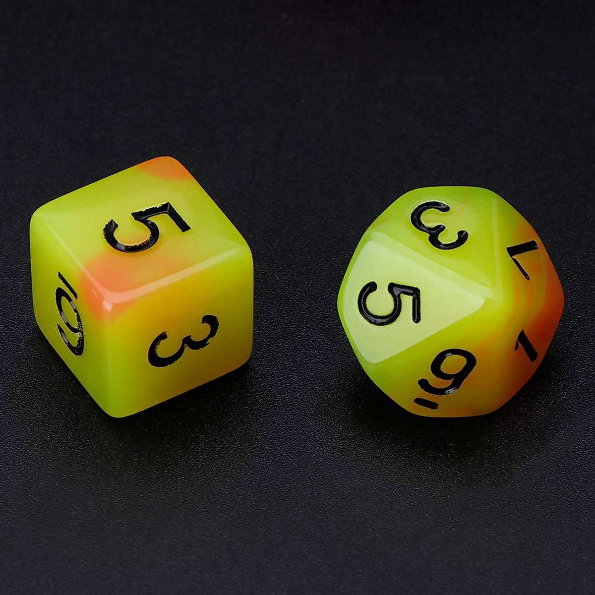 7pcs/Set Luminous Polyhedral Sided Dice D4 D6 D8 D10 D12 D20 Set for Dungeons & Dragon D&D RPG Poly Game