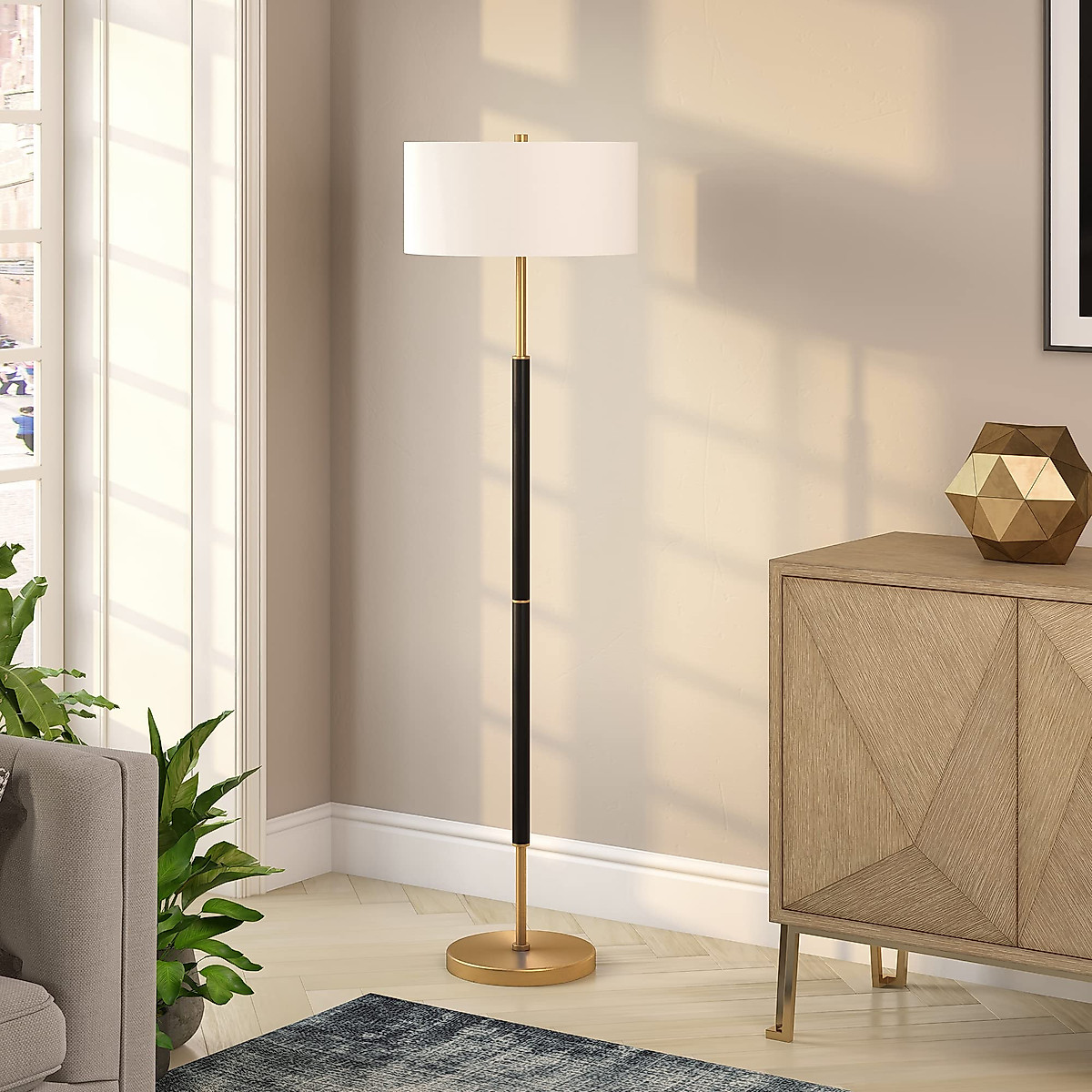 Henn&Hart 2-Light Floor Lamp with Fabric Shade in Matte Black/Brass/White, Floor Lamp for Home Office, Bedroom, Living Room