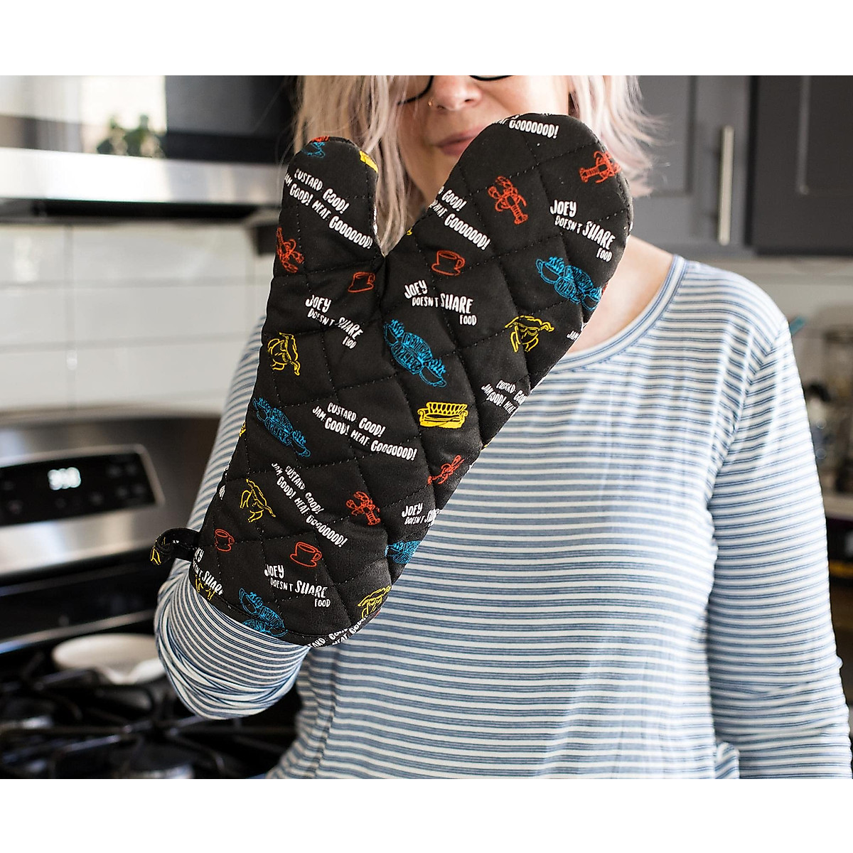 Friends Icons & Quotes Black Oven Mitt Glove