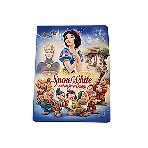 C.P.R. Disney Snow White Blanket Whistle While You Work 46x60in Warm Super Soft Throw