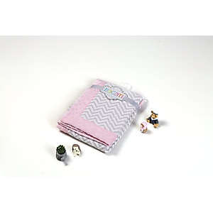 Bacati - Grey Ikat Zigzag with Popcorn Border Plush Blanket (Grey/Pink)