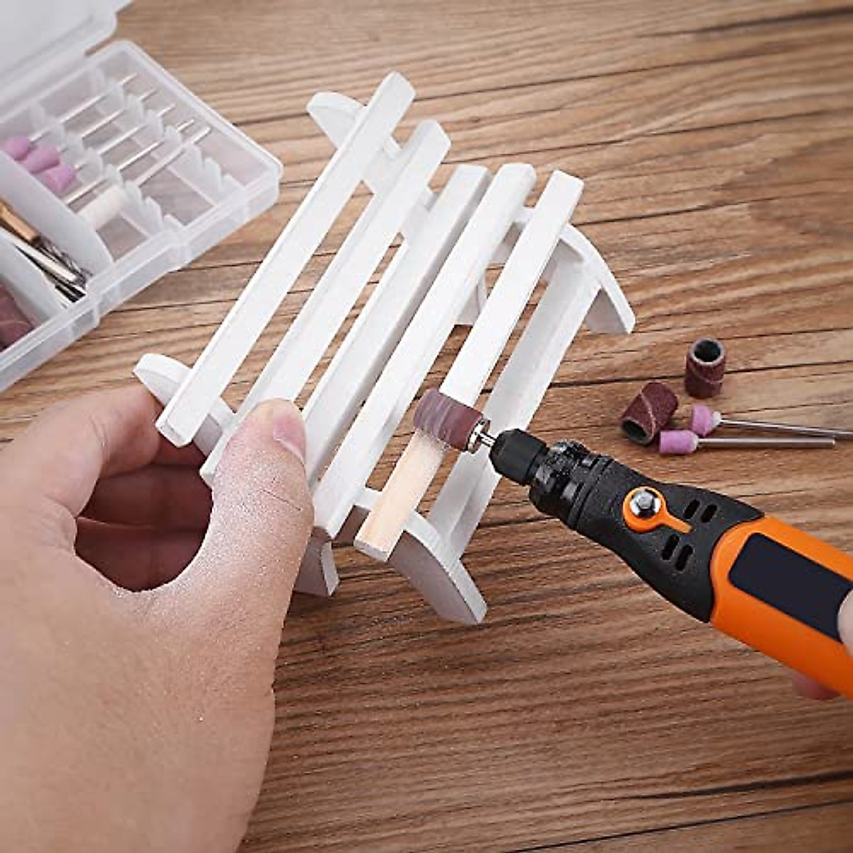 3.7V Li-on Cordless Rotary Tool with 31 Pieces Rotary Accessories PCG01B