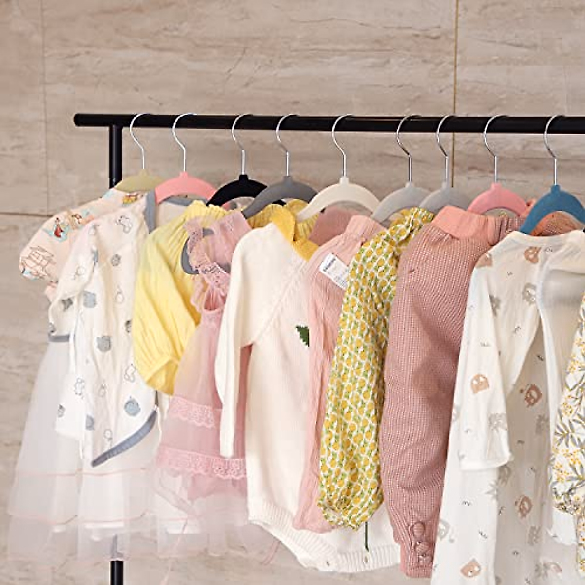 GoodtoU Kids Hangers Velvet 50 Pack -Baby Felt Hangers Non Slip Toddler Hangers Childrens Hangers for Kid Beige