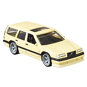 Hot Wheels Car Culture Circuit Legends Vehicles for 3 Kids Years Old & Up, Premium Collection of Car Culture 1:64 Scale Vehicles