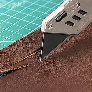 HAUTMEC 20-Pack Utility Knife Blades with a Safety Dispenser, Standard Replacement Blades for Heavy Duty Utility Knives and Box Cutters, Sharper SK2H Black Blades HT0265-2PCS