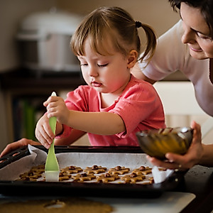 Orblue Professional-Quality Silicone Pastry & Basting Brush - Green