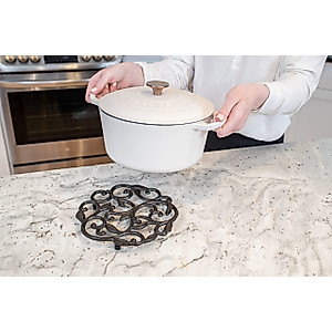 gasaré, Cast Iron Trivet for Hot Dishes, Pots, and Pans, Metal Trivet, Vine Plant Design, Rubber Feet Caps, Ring Hanger, 8 Inches, Brown, 1 Unit