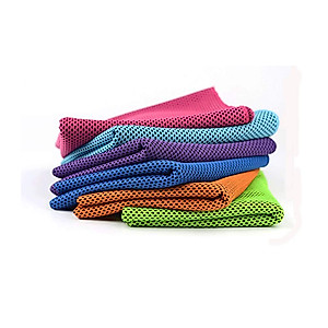 AINAAN Cooling Towel, Microfiber Quick Cooling for Yoga Sport Running Gym Camping Fitness with Handle Bottle（Green）