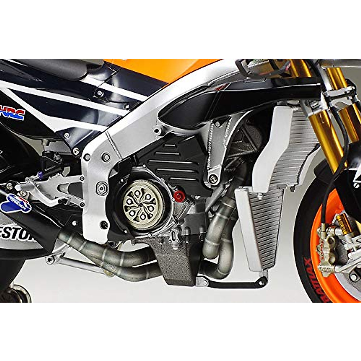 TAMIYA 14130 1/12 Repsol Honda RC213V '14 Motorcycle Plastic Model Kit
