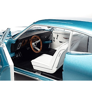 American Muscle 1968 Pontiac GTO Hardtop (Hemmings) 1:18 Scale Diecast