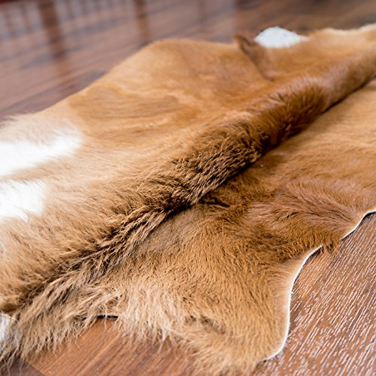 rodeo Cream Caramel Hairy Cowhide Calf Skin Approx 2x3-3x3 ft Small Area Decoration/ Coverage