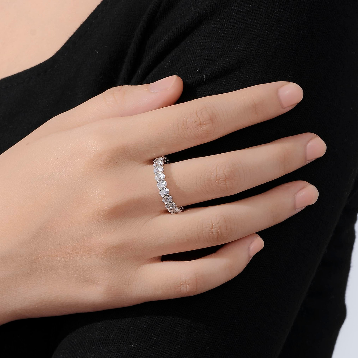 Amazon Essentials Rhodium Plated Cubic Zirconia Stackable Statement Ring Size 7, Silver