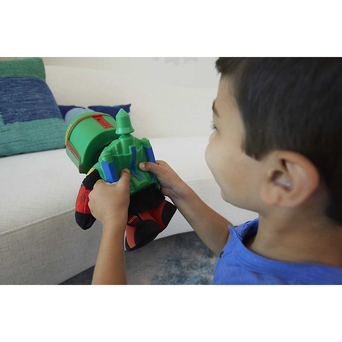 Mattel Star Wars Plush 12-inch Toy, Boba Fett Rocket Launching Soft Doll, Removable Air-Powered Rocket Launcher with Projectile