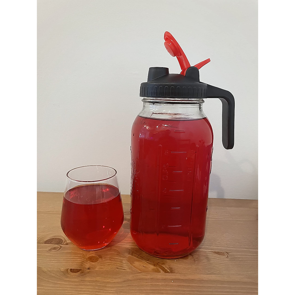 64 OZ Mason Jar Pitcher Wide Mouth 64 oz Mason Jar Pitcher with Airtight Lid and metal lid and band - 2 Quart Pitcher for Iced Tea, Sun Tea, Juice, Coffee (Red)