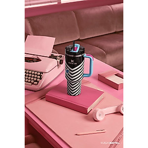 Stanley x Barbie™ 1959 Original Quencher 40 Oz