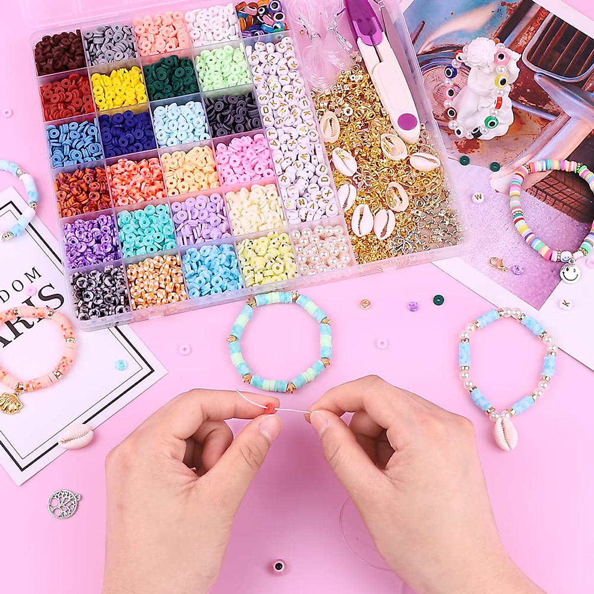 JOICEE 4400pcs Clay Beads for Bracelet Making Kit, Friendship Bracelet Beads Flat Preppy Beads for Jewelry Necklace Earring Making,Aesthetic Boho Clay Beads with Charms Gifts for Teen Girls Wemen.