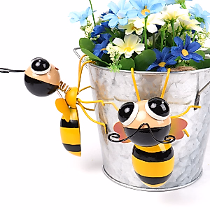 Cruis Cuka Metal Yard Art Garden Decor Cute Bee Lawn Ornament ​Hanging Wall Sculpture - Set of 2