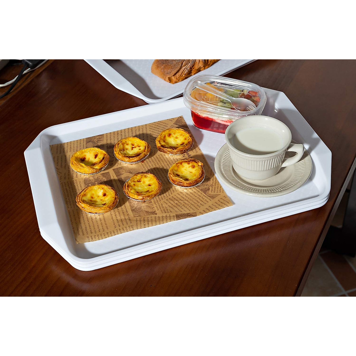 Aebeky 12-Piece White Plastic Fast Food Serving Trays,16.83 by 11.92-Inch