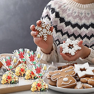 Resholder 100 Counts 28 x 13 cm Flat Clear Cellophane Treat Bags Block Bottom Storage Bags Sweet Bags with 100 Pieces Twist Ties For Christmas Party Favor (Red Green Gold Snowflake)