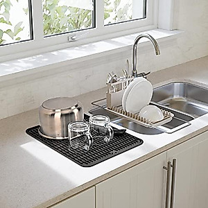 Elyum Dish Drying Mat, Silicone Drying Mat Heat Resistant Dish Mat Non-Slip Easy Clean Drying Mats for Kitchen Counter Sink(16" x 12'', Black)