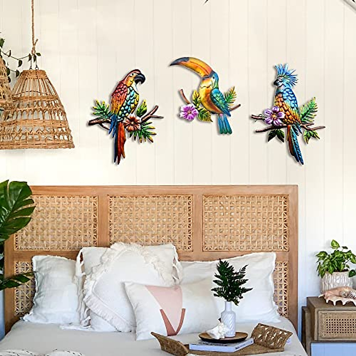 J-Fly Metal Parrot Wall Decor Tropical Outdoor Wall Decor Parrot Outdoor Metal Wall Art Metal Bird Wall Decor Outdoor Toucans Decor Patio Wall Fence Garden Home Kitchen Decor 11 Inch